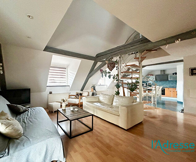 Appartement à louer - Ingersheim - 4 pièces - 3 chambres