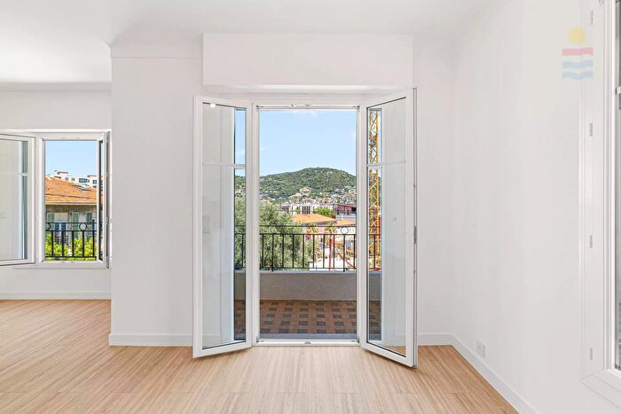 Appartement 4 pièces à vendre - Nice, Cimiez