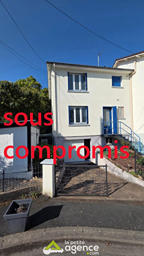 Maison à vendre - Vierzon, Colombier, Cité scolaire - 4 pièces - 3 chambres