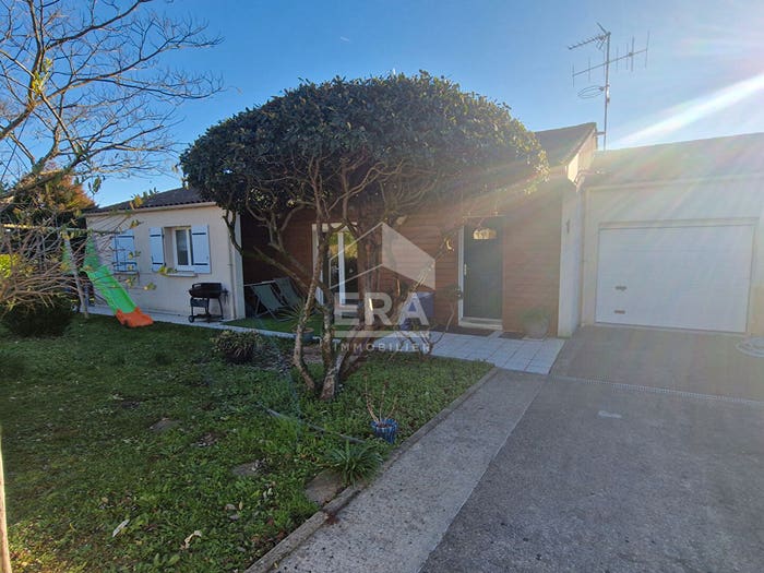 Saintes, Centre-ville : Maison 4 pièces à vendre