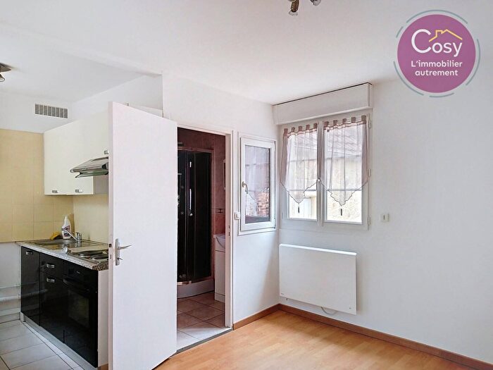 Appartement à louer - La Ferté-Milon - 2 pièces - 1 chambre