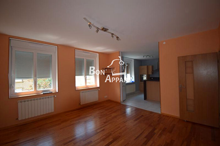 Saint-Privat-la-Montagne - Appartement 2 pièces à louer