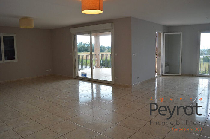 Maison à louer - Saillagouse - 4 pièces - 3 chambres