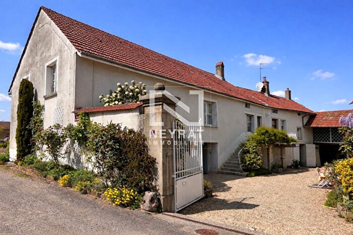 Fussey : Maison 6 pièces à vendre