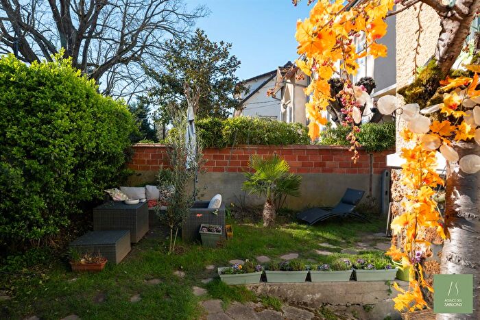 Maison à vendre - Le Vésinet - 5 pièces - 3 chambres