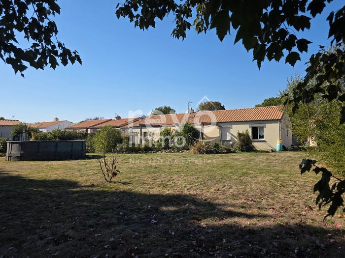 Saint-Colomban : Maison 6 pièces à vendre
