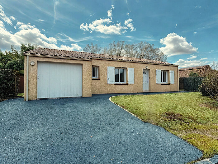 Maison à vendre - Saint-Félix - 4 pièces - 3 chambres