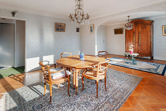 Maison à vendre - Nantes - 10 pièces - 5 chambres