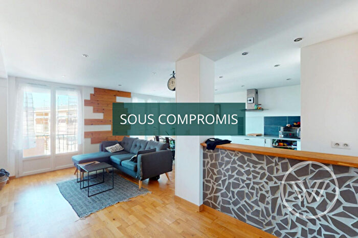 Appartement à vendre - Bourg-lès-Valence - 3 pièces - 2 chambres