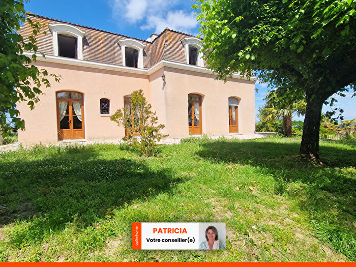 Maison à vendre - Cambes - 12 pièces - 8 chambres