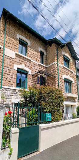 Maison 7 pièces à vendre à Brive-la-Gaillarde, Centre-ville, Pont Cardinal, Champanatier