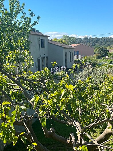Maison à vendre - Carnoules - 6 pièces - 4 chambres