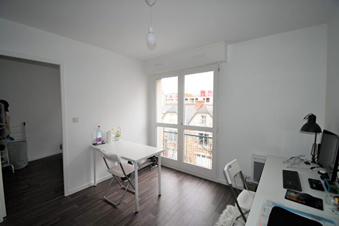 Appartement à louer - Quartiers Ouest, Moulin du Comte - 2 pièces - 1 chambre