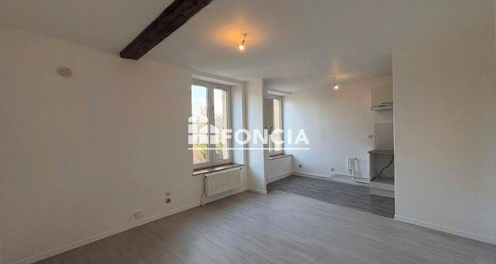 Moulinet Nord, Charleville-Mézières : Appartement 2 pièces à louer