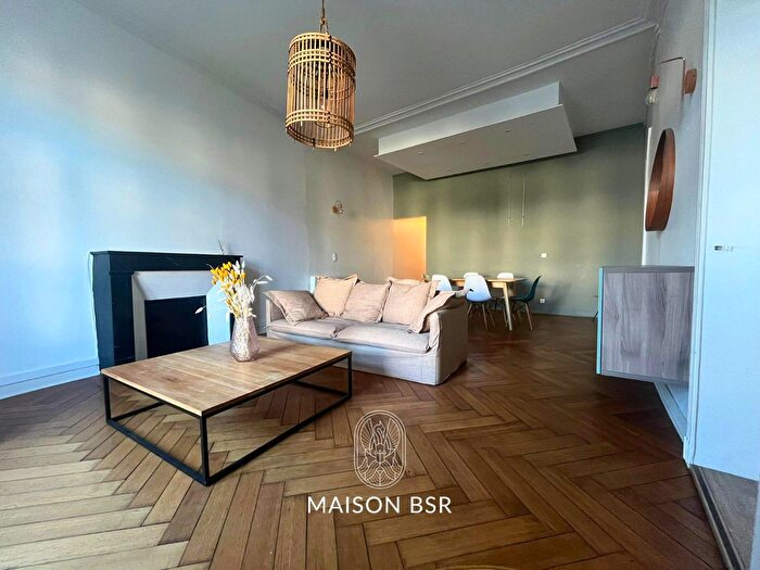 Appartement à louer - Nantes, Centre-ville - 4 pièces - 3 chambres