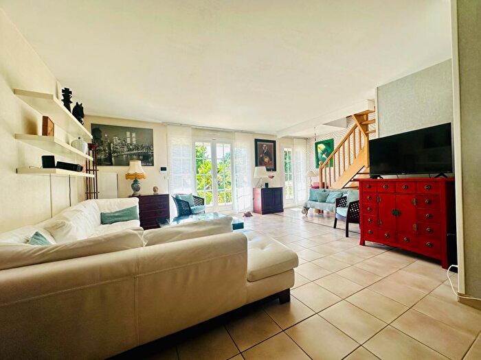 Maison à vendre - Coupvray - 7 pièces - 4 chambres