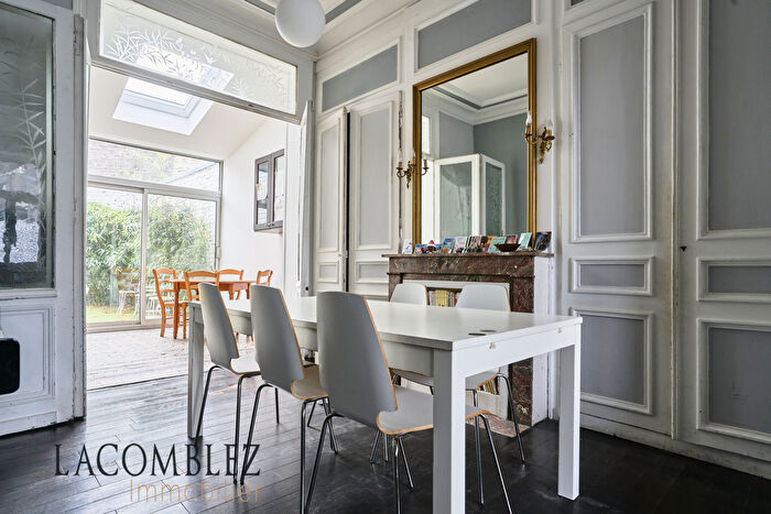 Maison à vendre - Lille, Centre-ville, Euralille - 6 pièces - 5 chambres