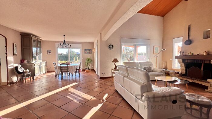 Maison à vendre - Coursan - 6 pièces - 5 chambres