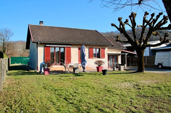 Maison à vendre - Cuzieu - 3 pièces - 2 chambres