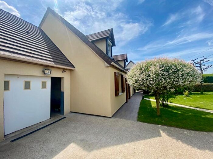 Martainville-Épreville : Maison 7 pièces à vendre