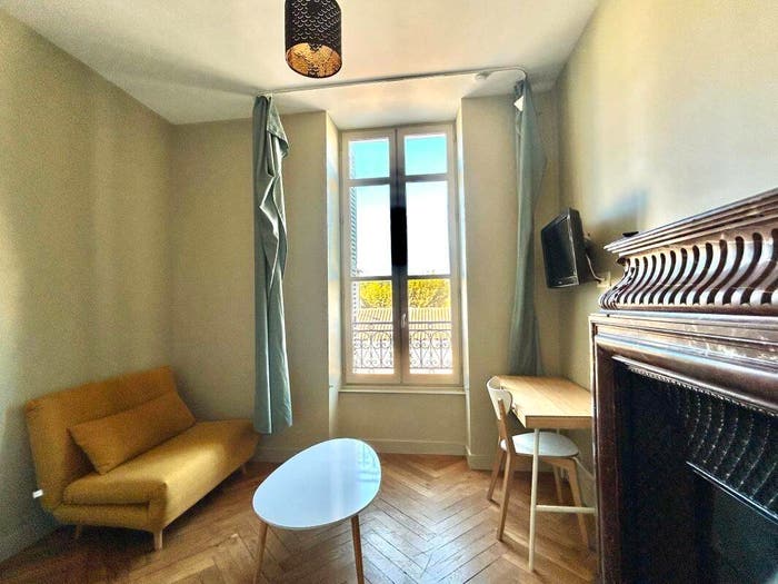 Centre Ville, Périgueux : Appartement 1 pièce à louer