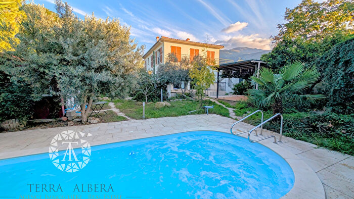 Maison à vendre - Laroque-des-Albères - 4 pièces - 3 chambres