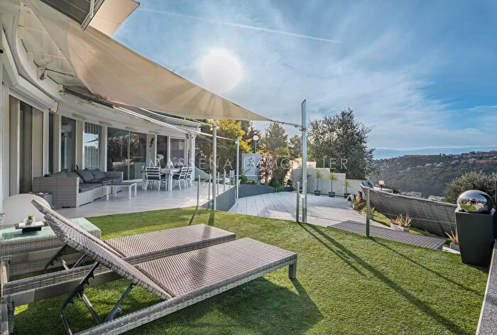 Appartement à vendre - Nice, Saint-Pierre de Feric - 3 pièces - 2 chambres