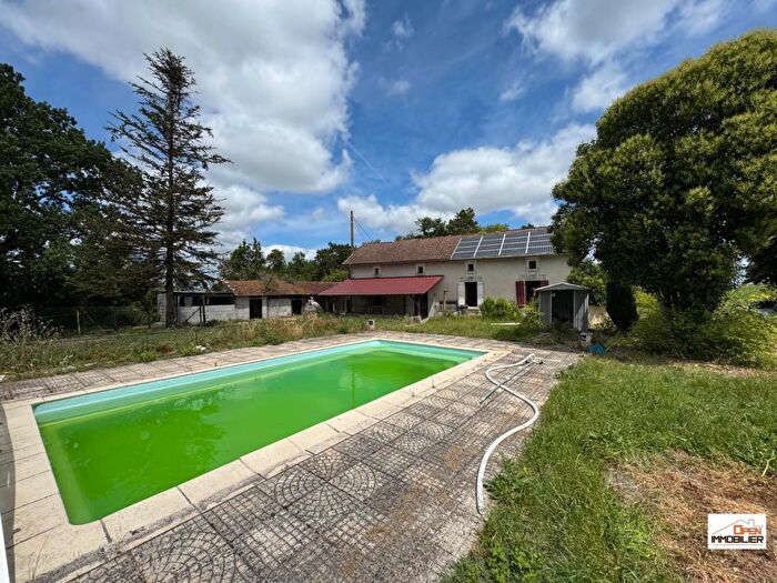 Maison 6 pièces à vendre - Salles-de-Barbezieux