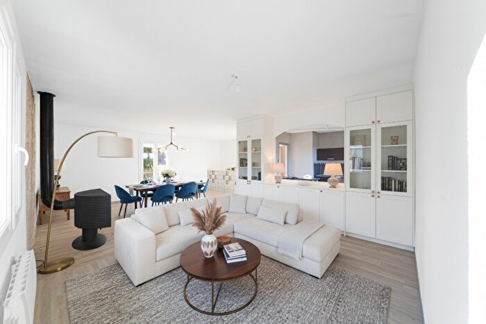 Maison à vendre - Échenon - 6 pièces - 4 chambres