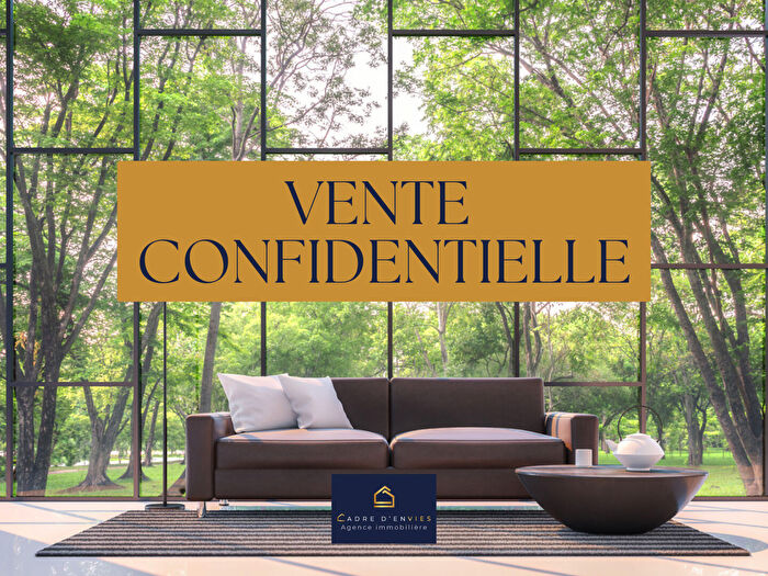 Maison à vendre - Saint-Aubin-de-Médoc - 8 pièces - 6 chambres