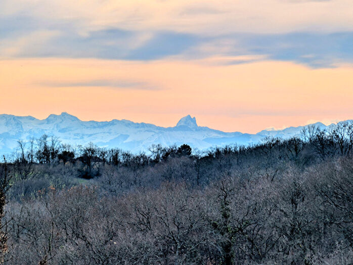 Maison à vendre - Viella - 6 pièces - 3 chambres