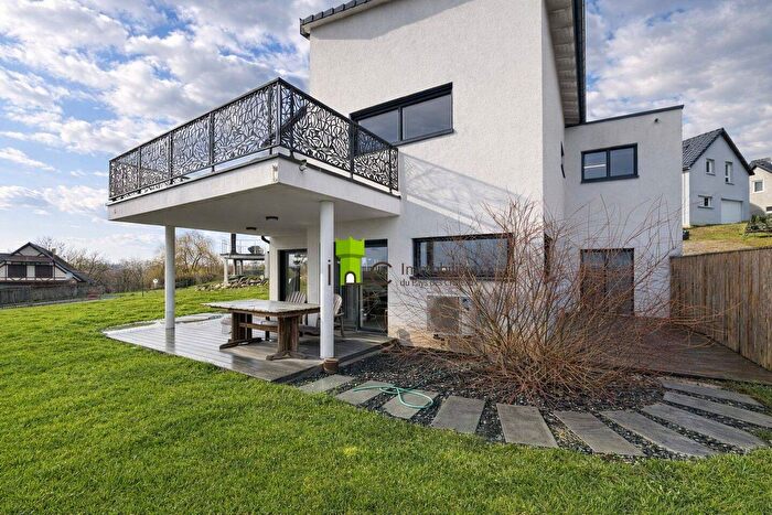 Maison à louer - Minversheim - 5 pièces - 4 chambres