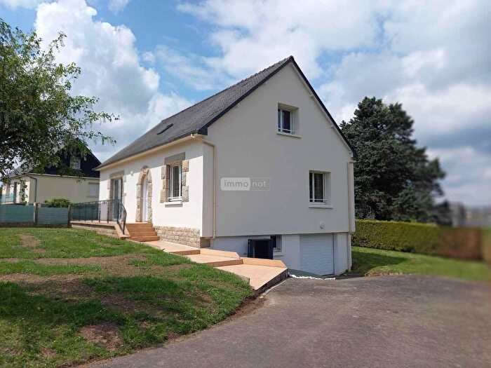 Maison 5 pièces à louer - Saint-Germain-en-Coglès