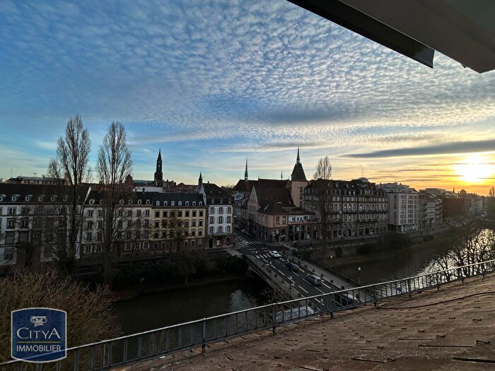 Appartement à louer - Strasbourg, Tribunal, Les Halles, Poincaré - 2 pièces - 1 chambre