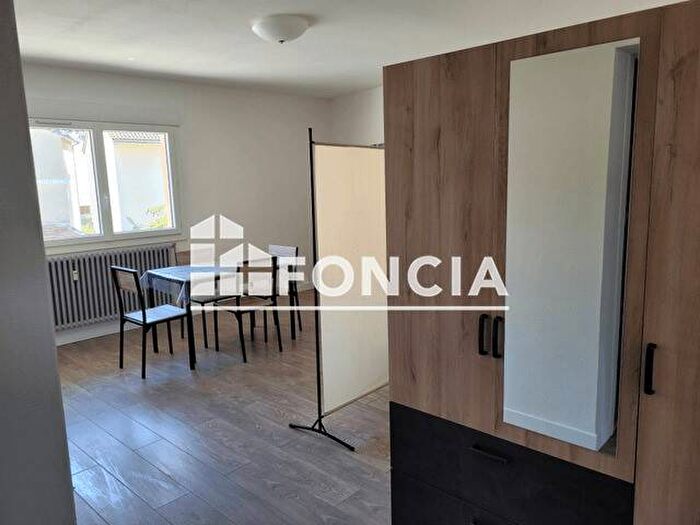 Appartement à louer - Grand Charran-Faventines, Valence - 1 pièce