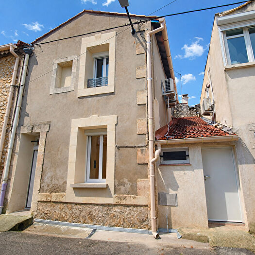 Maison à louer - Châteaurenard, Centre-ville - 3 pièces - 2 chambres