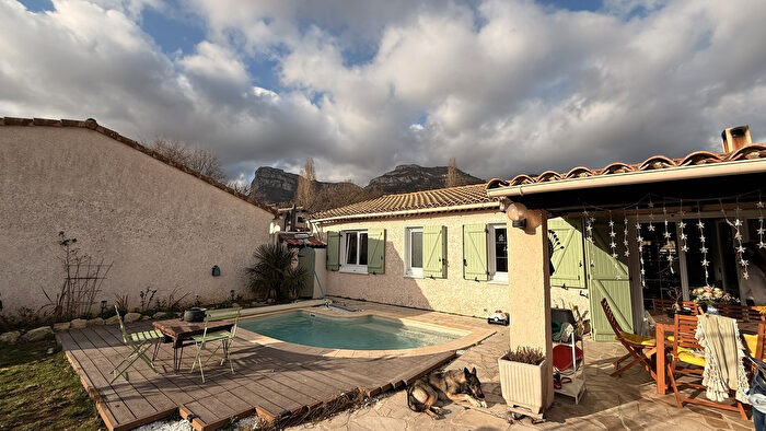 Maison à vendre - Saint-Jeannet - 4 pièces - 3 chambres