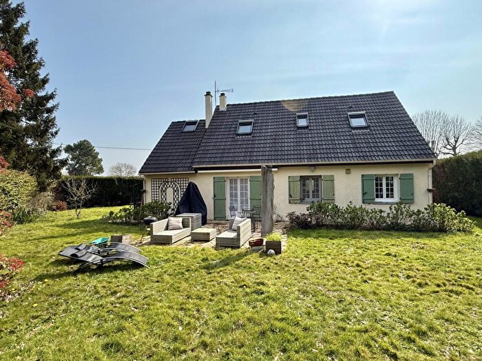 Maison à vendre - Chaumont-en-Vexin - 6 pièces - 4 chambres