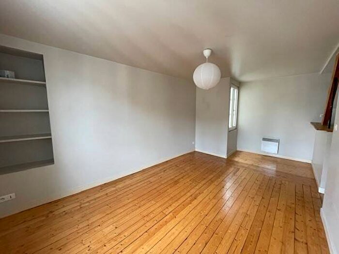 Centre, Rennes : Appartement 3 pièces à louer