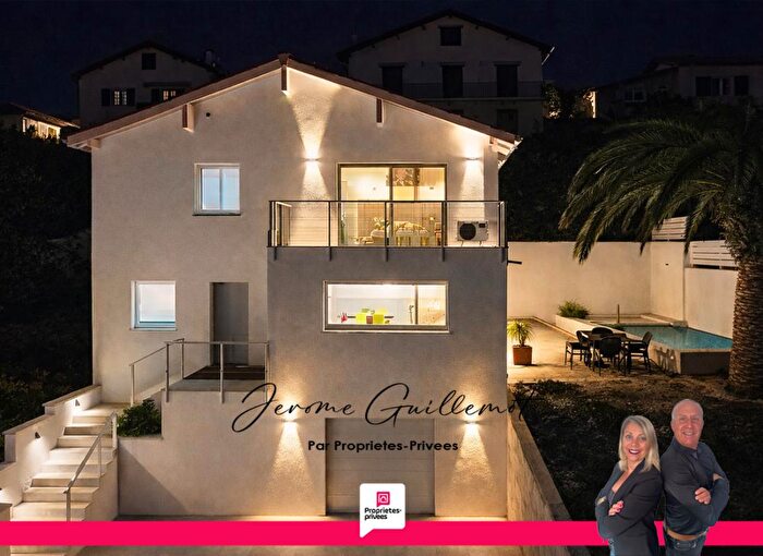 Maison à vendre - Hendaye, Ville - 7 pièces - 4 chambres