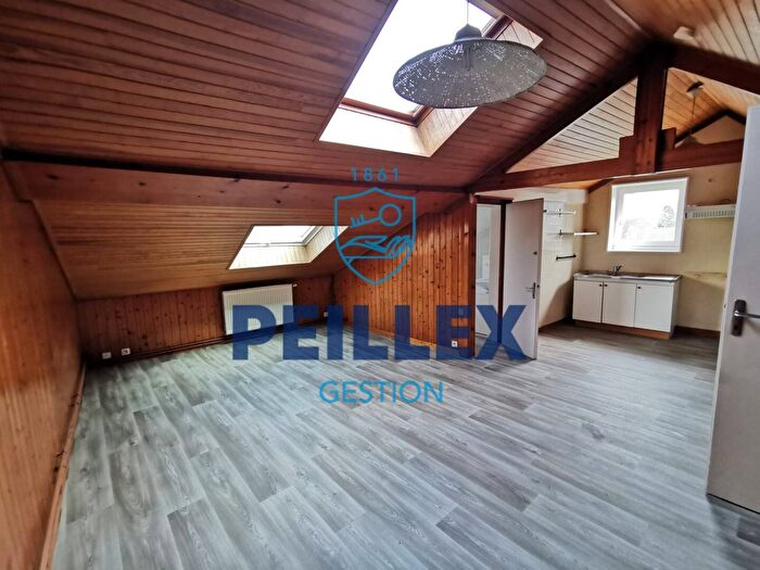 Appartement à louer - Douvaine - 3 pièces - 2 chambres