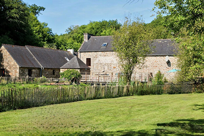 Maison 11 pièces à vendre - Plouguin