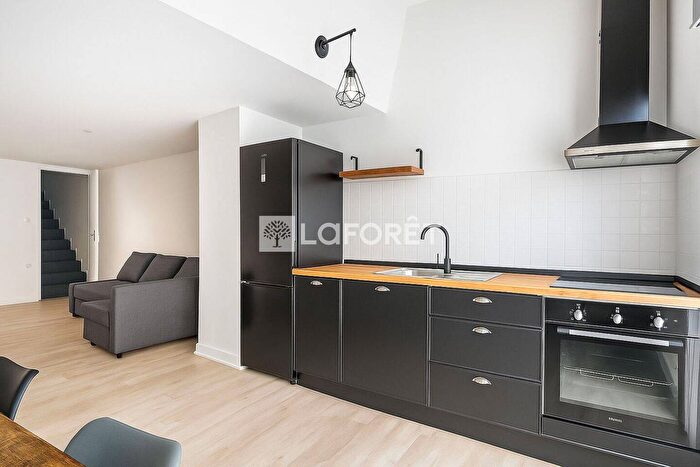 Appartement à louer - Nord, Saint-Pol-sur-Ternoise - 2 pièces - 1 chambre