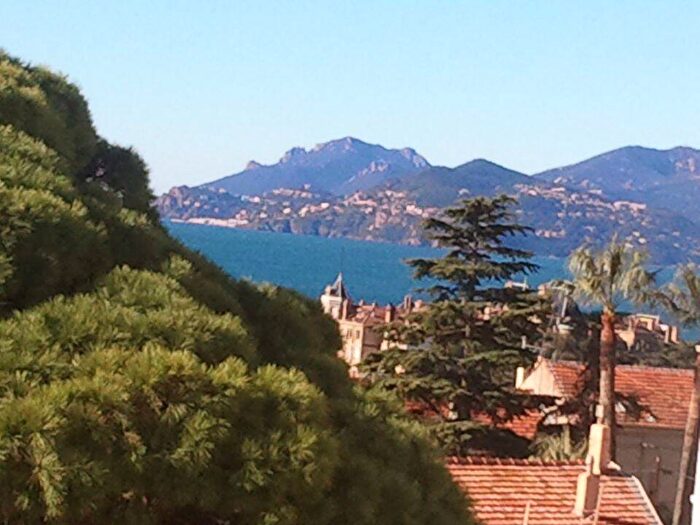 Appartement 1 pièce à louer à Croix des Gardes, Cannes