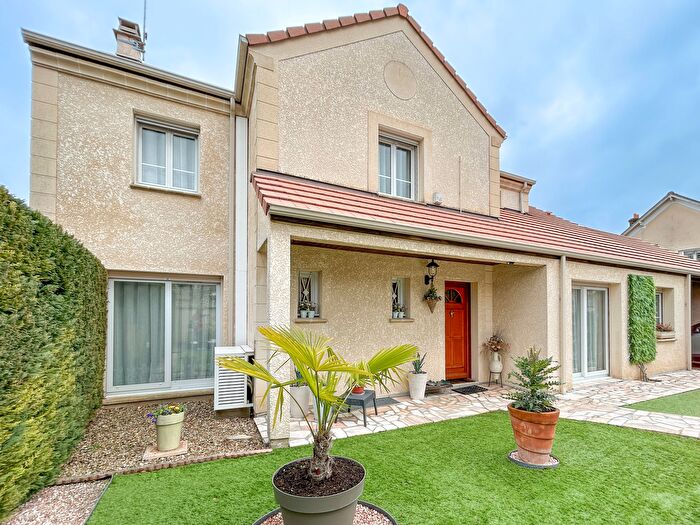 Maison à vendre - Pontoise, Hermitage - 8 pièces - 4 chambres