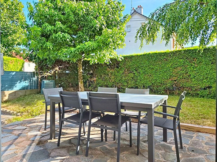 Maison 6 pièces à vendre - Laval, Le Bourny