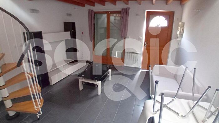 Appartement à louer - Lille, Faubourg de Béthune - 1 pièce - 1 chambre