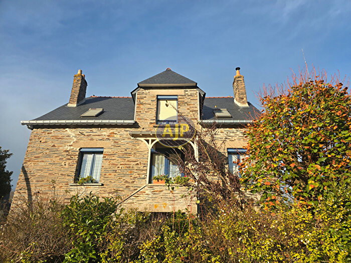 Maison 8 pièces à vendre à Guémené-Penfao