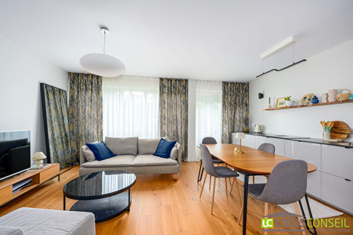Appartement 4 pièces à Châtenay-Malabry, Centre-ville, à vendre