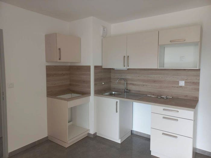 Appartement 2 pièces à louer - Basses Ferrailles-Jas, Cavaillon